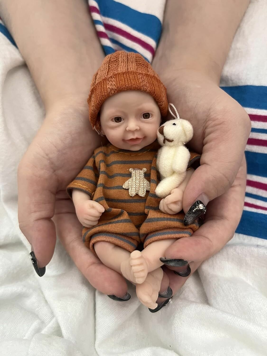 Реалистичная кукла-младенец Reborn 5,5 дюйма, полное тело из силикона, карие глаза, открытые миниатюрные младенцы, мальчик с одеждой, аксессуары для кормления