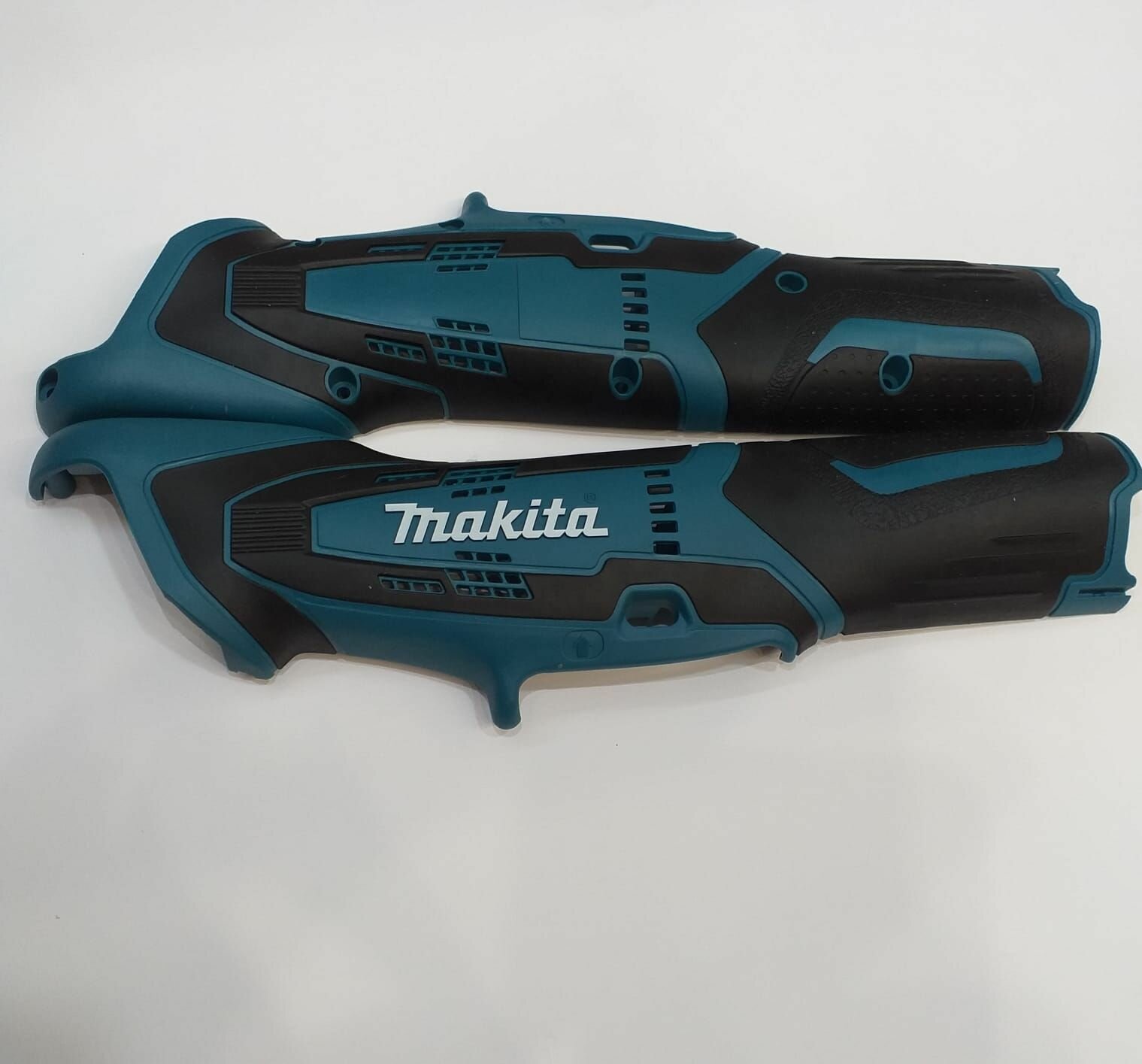 Корпус в сборе для аккумуляторной дрели-шуруповерта MAKITA DA330D 187528-6