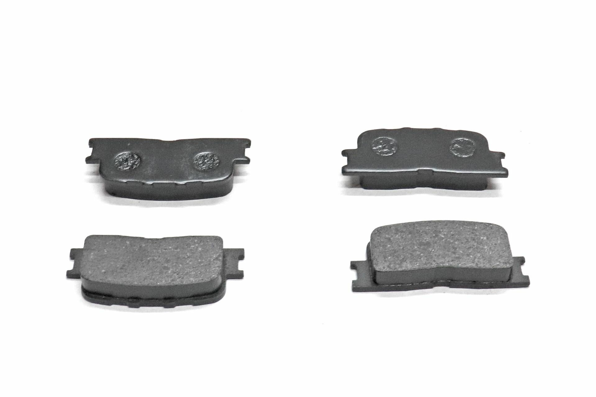 Колодки тормозные задние диск. комплект FORA, B14 (A213501090)