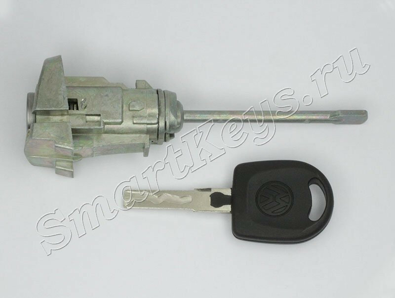 Вставка замка двери с ключом VW Bora с 2009 года (левая)