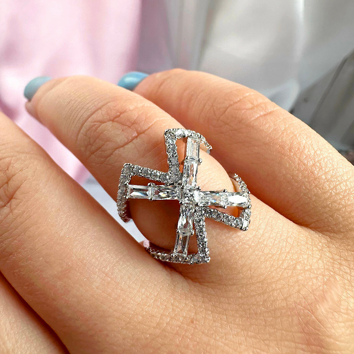 Кольцо, циркон, кристалл