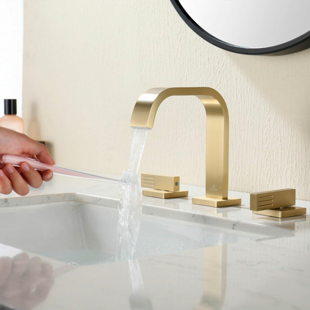 Встраиваемый смеситель на борт раковины, 3 отверстия Ganzer GZ01115-S матовое золото