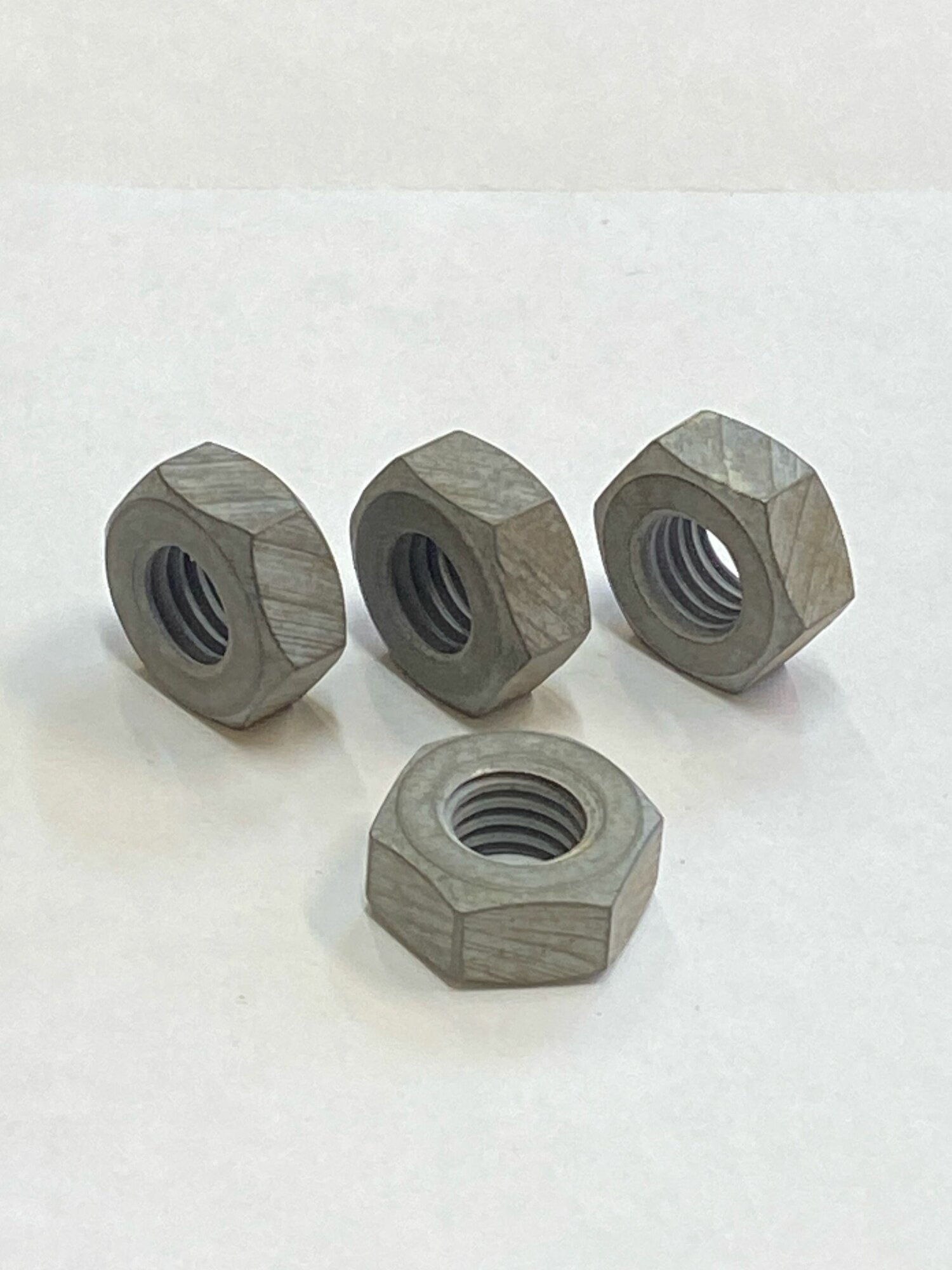 Гайка М10 титан, DIN934, шестигранная