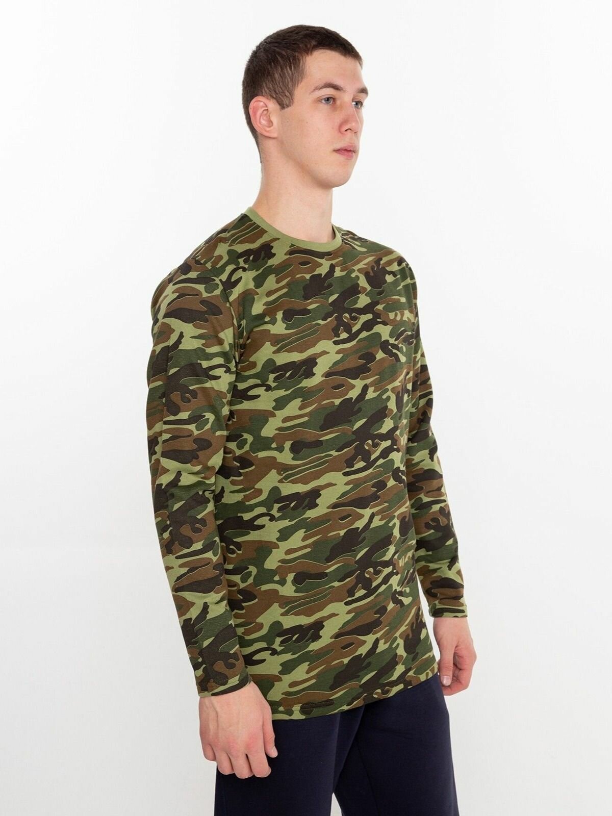 Лонгслив мужской с начёсом, цвет камуфляж тёмно-зелёный, размер 48