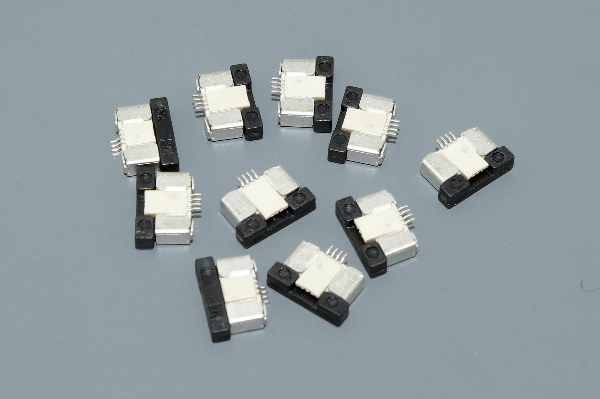 Разъем FPC Half Coverage Bottom Contact 0.5K-BX-4PWB 4 pin высота 2мм шаг 0,5мм 10 шт