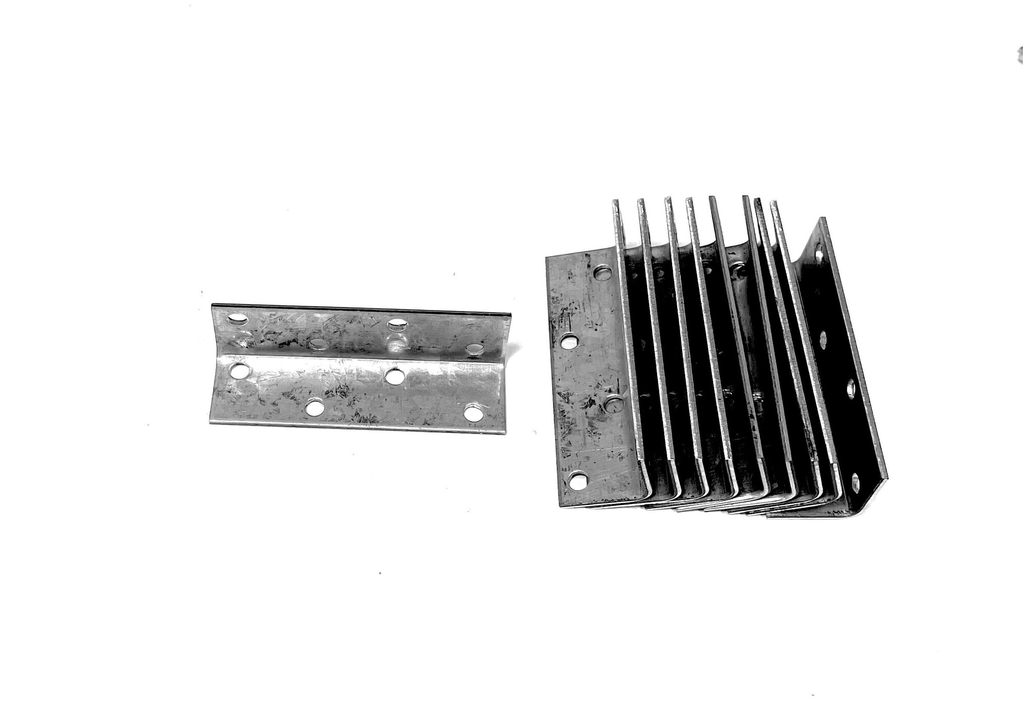 Уголок крепежный 20*20*80