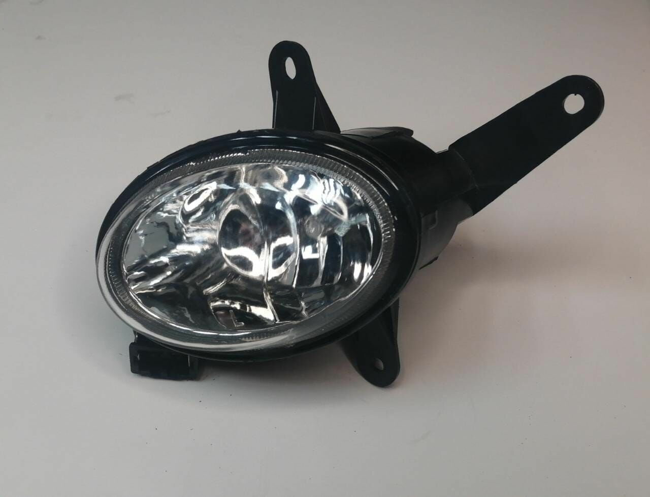 Фара противотуманная левая Lifan Breez [1.3 16V 5MT хетчбэк] LCA4116100