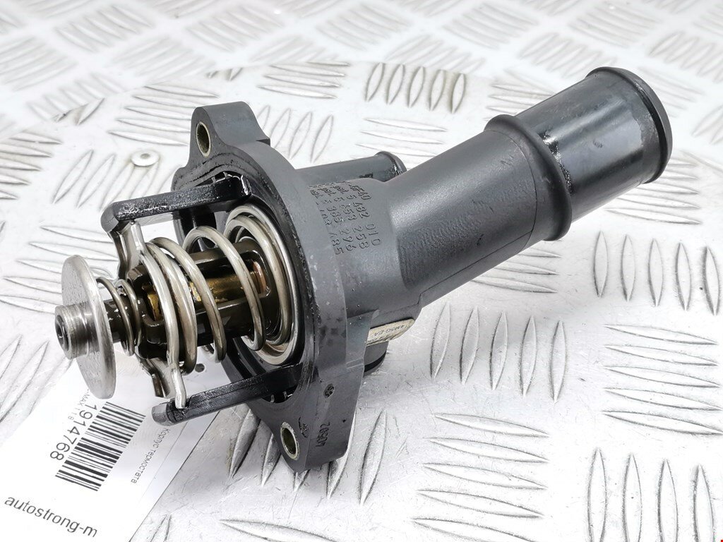 Корпус термостата Ford C-MAX 1 1476110 арт. 1914768