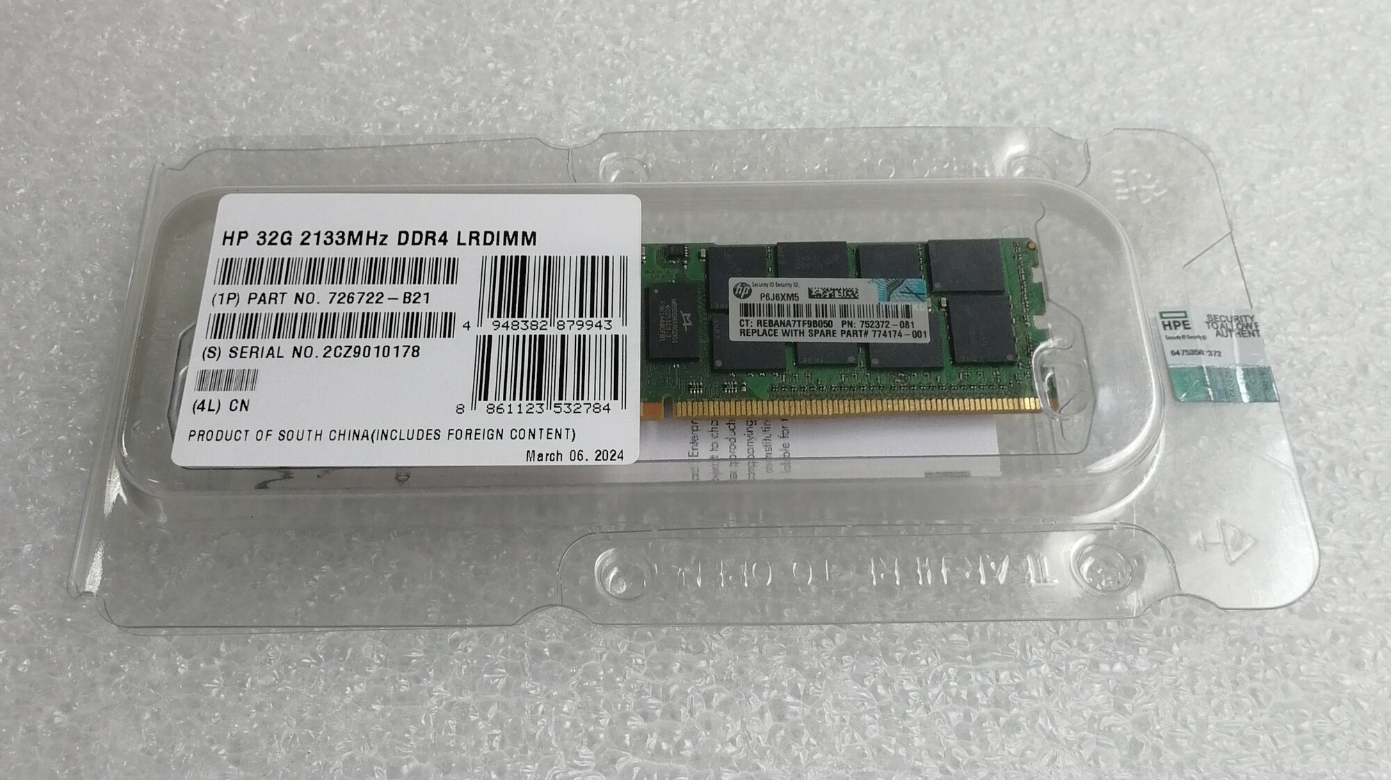 Оперативная память HP 726722-B21 32G 2133MHz DDR4 LRDIMM серверная 774174-001, 752372-081 Quad Rank x4 PC4-17000 CAS-15