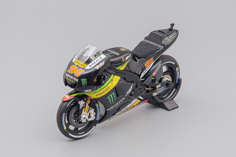 Модель коллекционная MINICHAMPS Yamaha YZR-M1 jonas folger monster yamaha TECH3 motogp 2016