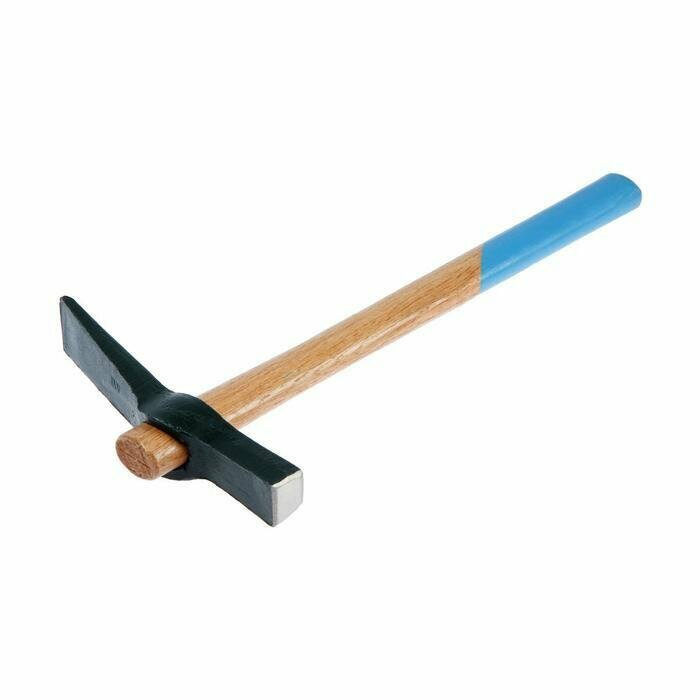 Кирка-молоток тундра, кованая, деревянная рукоятка 380 мм, 500 г