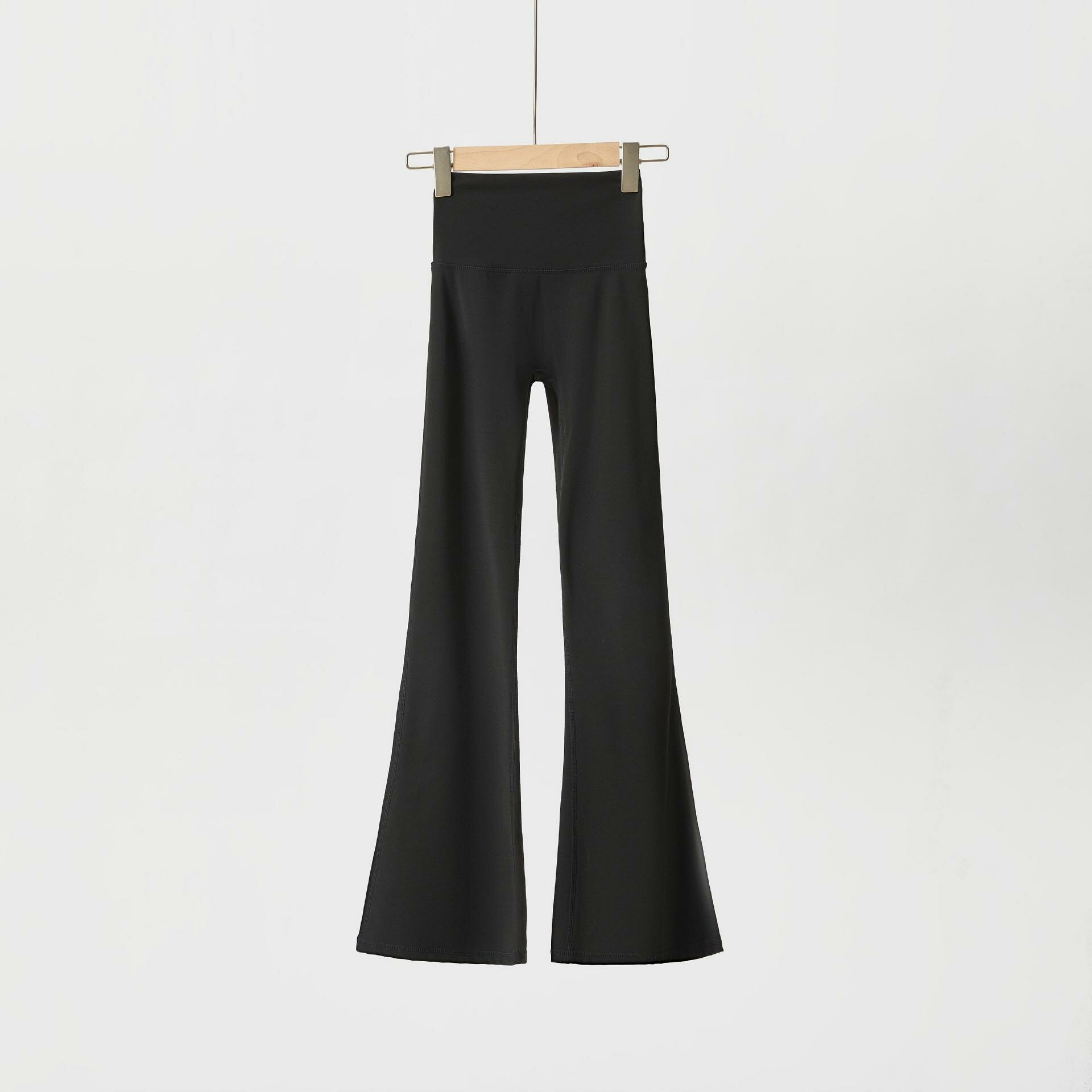 Брюки спортивные