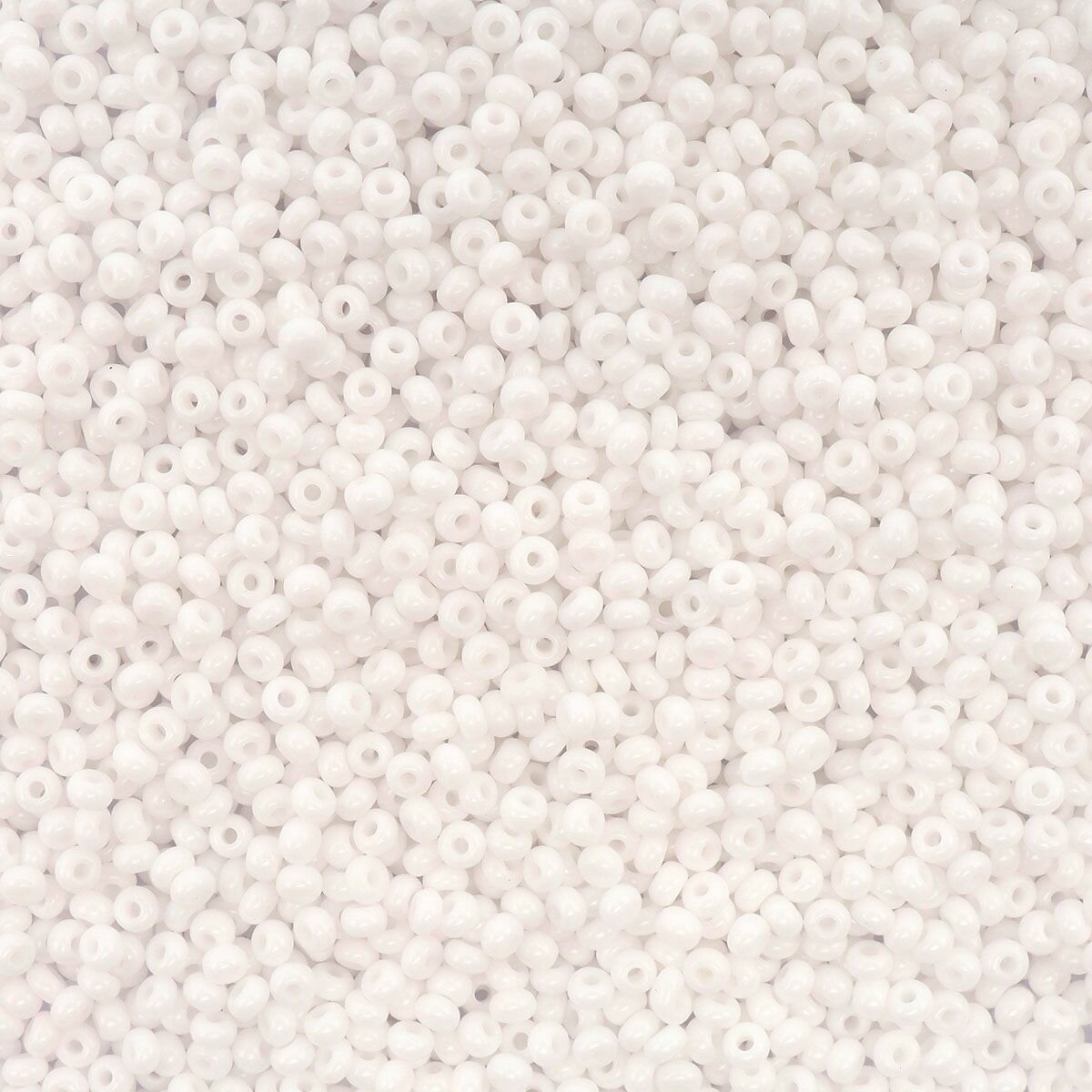 (03050) Бисер непрозрачный 10/0, круг. отв, 50г, Preciosa