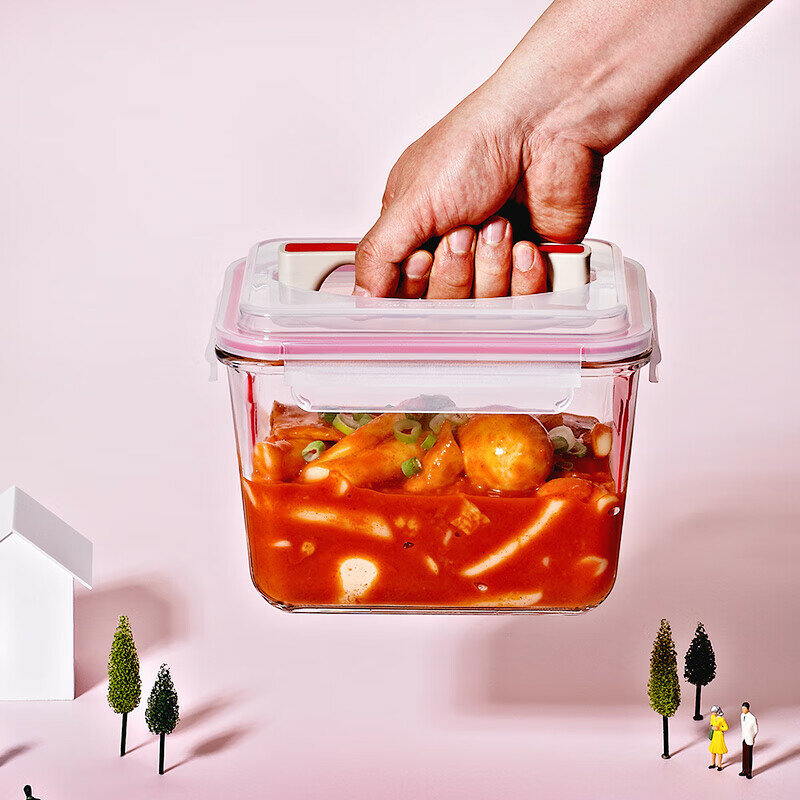 Glasslock Imported Tempered Glass Portable Large Capacity Refrigerator Storage Container with Handle, Sealed Moisture-Proof 3700ml