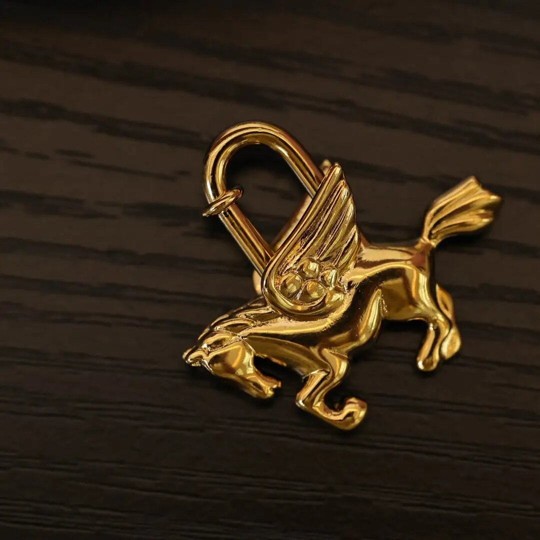 H Роскошная подвеска для сумки Birkin Kelly Bag Pegasus Lock Charm Цельнометаллический кулон с металлическим замком в виде животных Высококачественное очаровательное ожерелье Golden pegasus