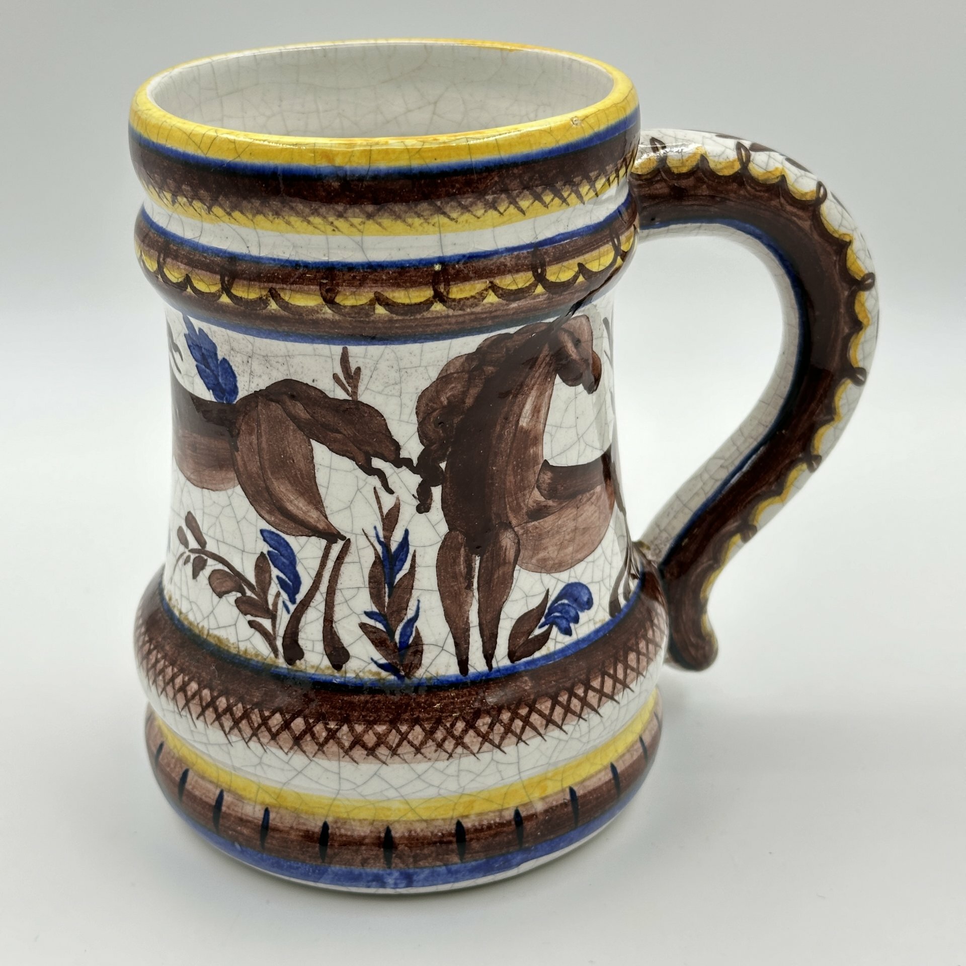 Кружка пивная с изображением бегущих коней, керамика, роспись, Европа, 1950-1980 гг.