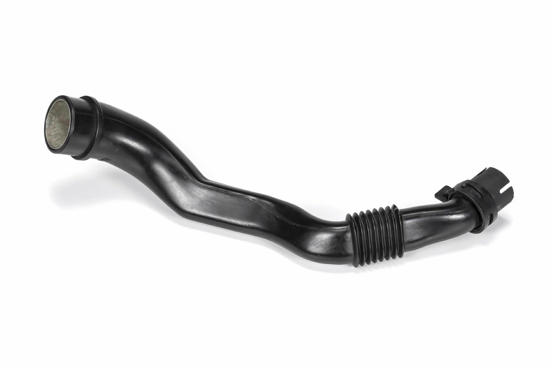 Шланг вентиляции картер. газов METACO Volkswagen Фольксваген Passat Пассат Skoda Шкода Passat Пассат 06B103217AC 06B103217M 7200-034