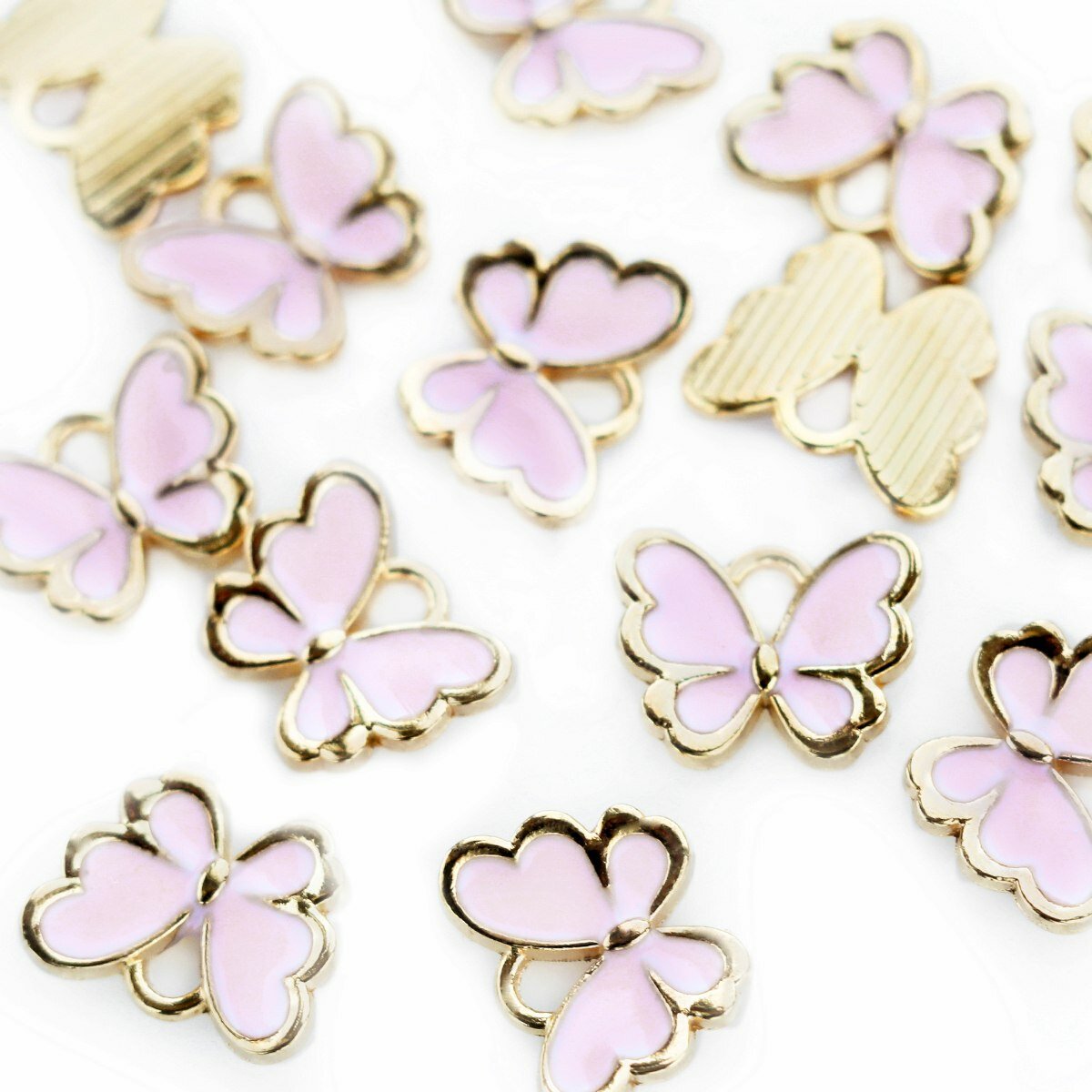 Кулон Подвеска металлическая бабочка 15 шт. для рукоделия / браслета / сережек, эмаль, цвет светло-розовый, 10.5x13x3 мм