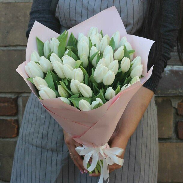 Тюльпаны Well Flowers, 51 цветок, высота 40 см, круглый, букет свежих цветов