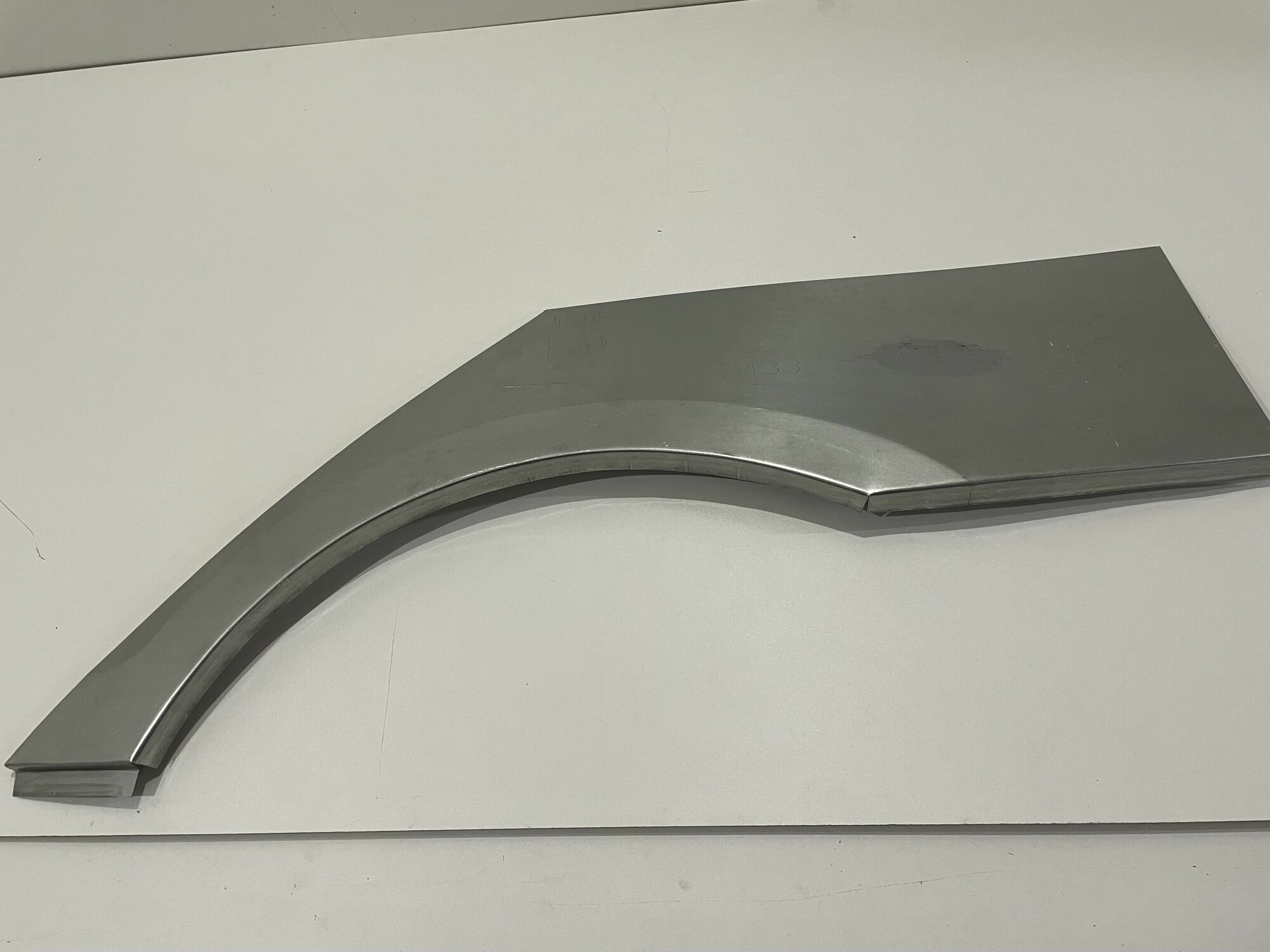 Арка задняя левая BMW E88 , для автомобиля БМВ Е88 , арки для автомобиля