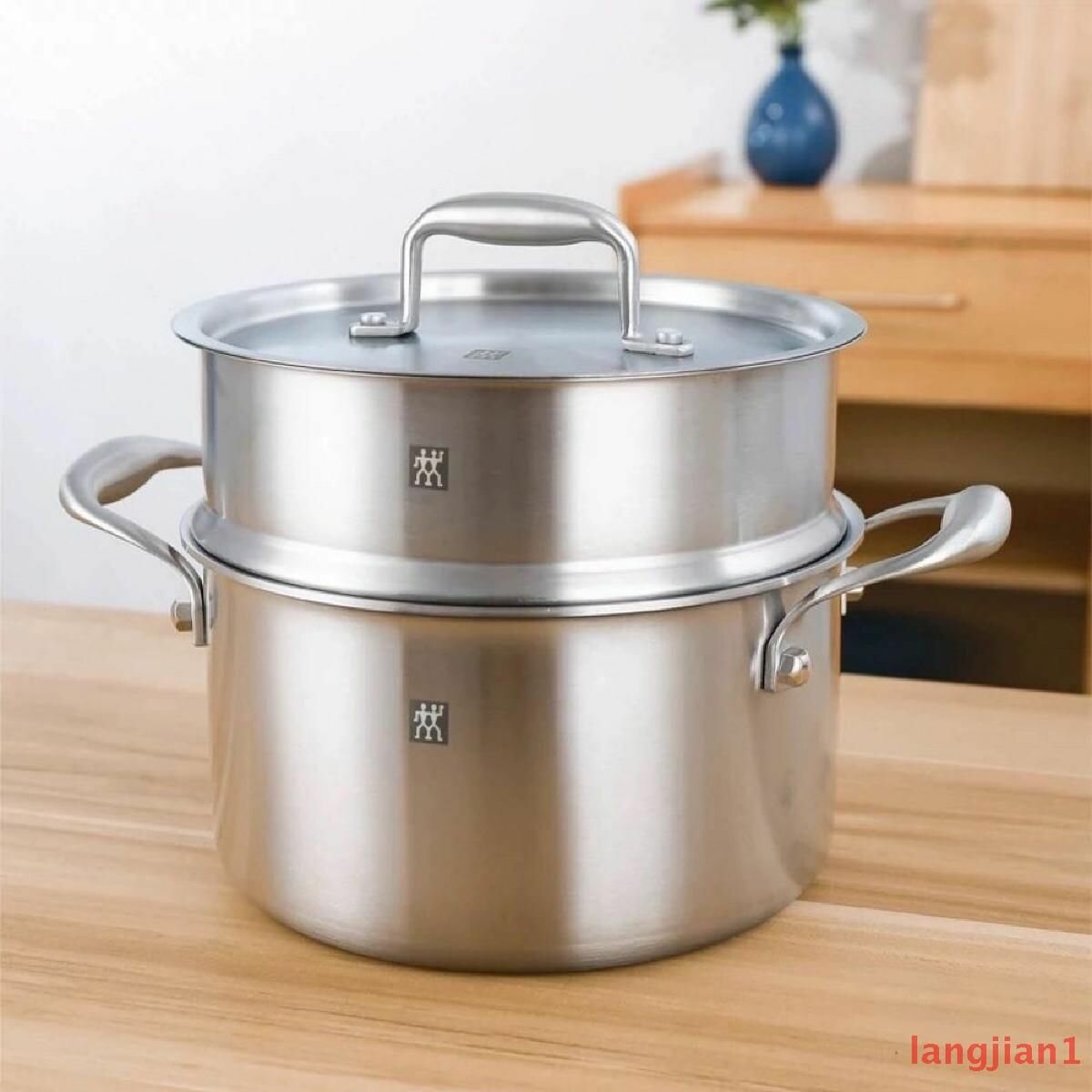 Набор кастрюль