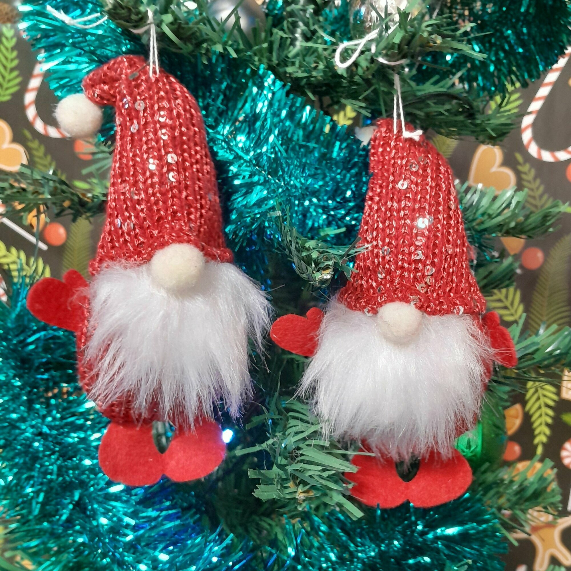 Набор елочных игрушек "Гномы", текстиль, высота 15см, цвет красный, в комплекте 2 штуки