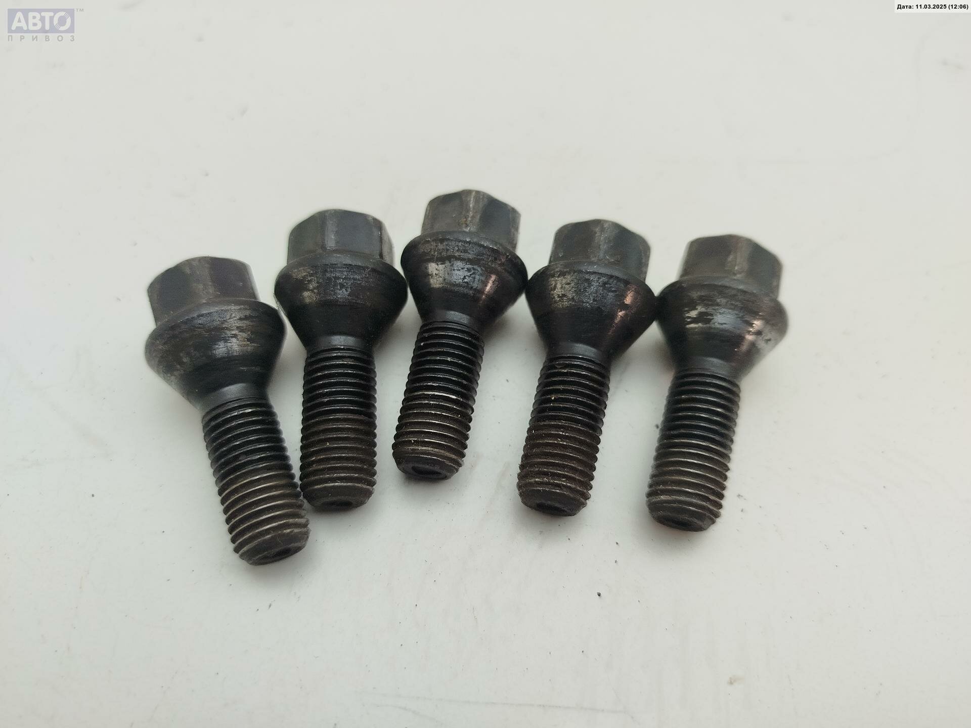 Болт колесный (гайка колесная) BMW 5 E39 (1995-2003)