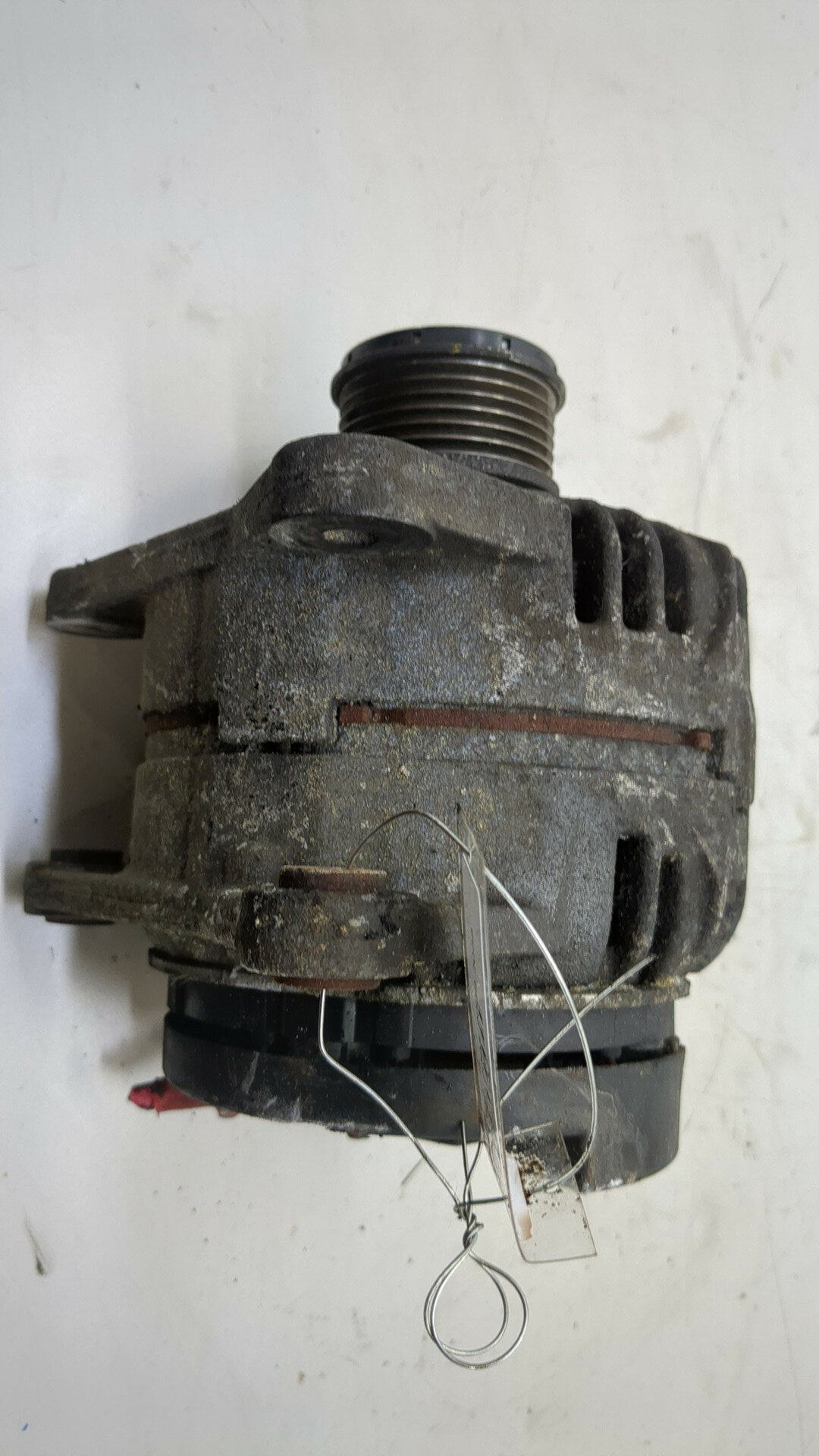 Генератор Renault Clio Б/У