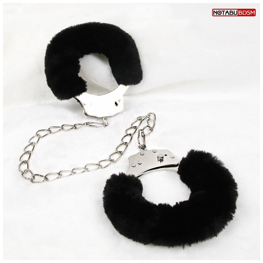 Металлические оковы с мягкой черной опушкой, черный