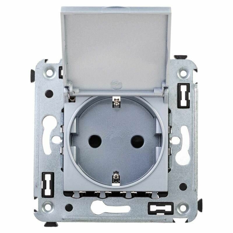 Розетка 1-м СП 2мод. Avanti «Закаленная сталь» 16А 2P+E защ. шторки с крышкой сер. DKC 4404013