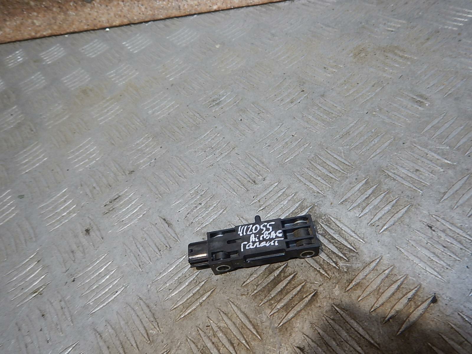 Б/У Датчик AIR BAG, Mitsubishi (Митсубиси)-GALANT (03-12) MITSUBISHI GALANT (03-12) Без видимых повреждений. 412055 MITS...