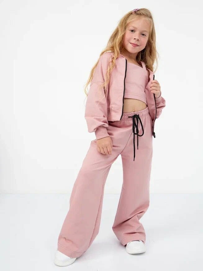 Костюм спортивный