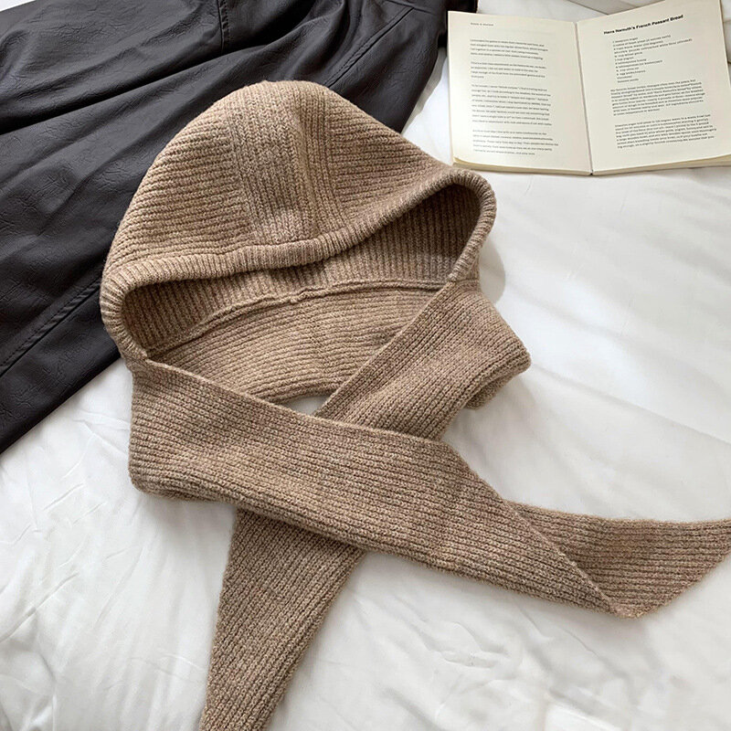 Шарф-капюшон для женщин