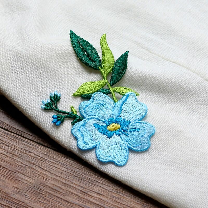 Нашивка Цветок Синий 60x85 мм Левый, Декоративная пришивная аппликация на одежду, Без клея