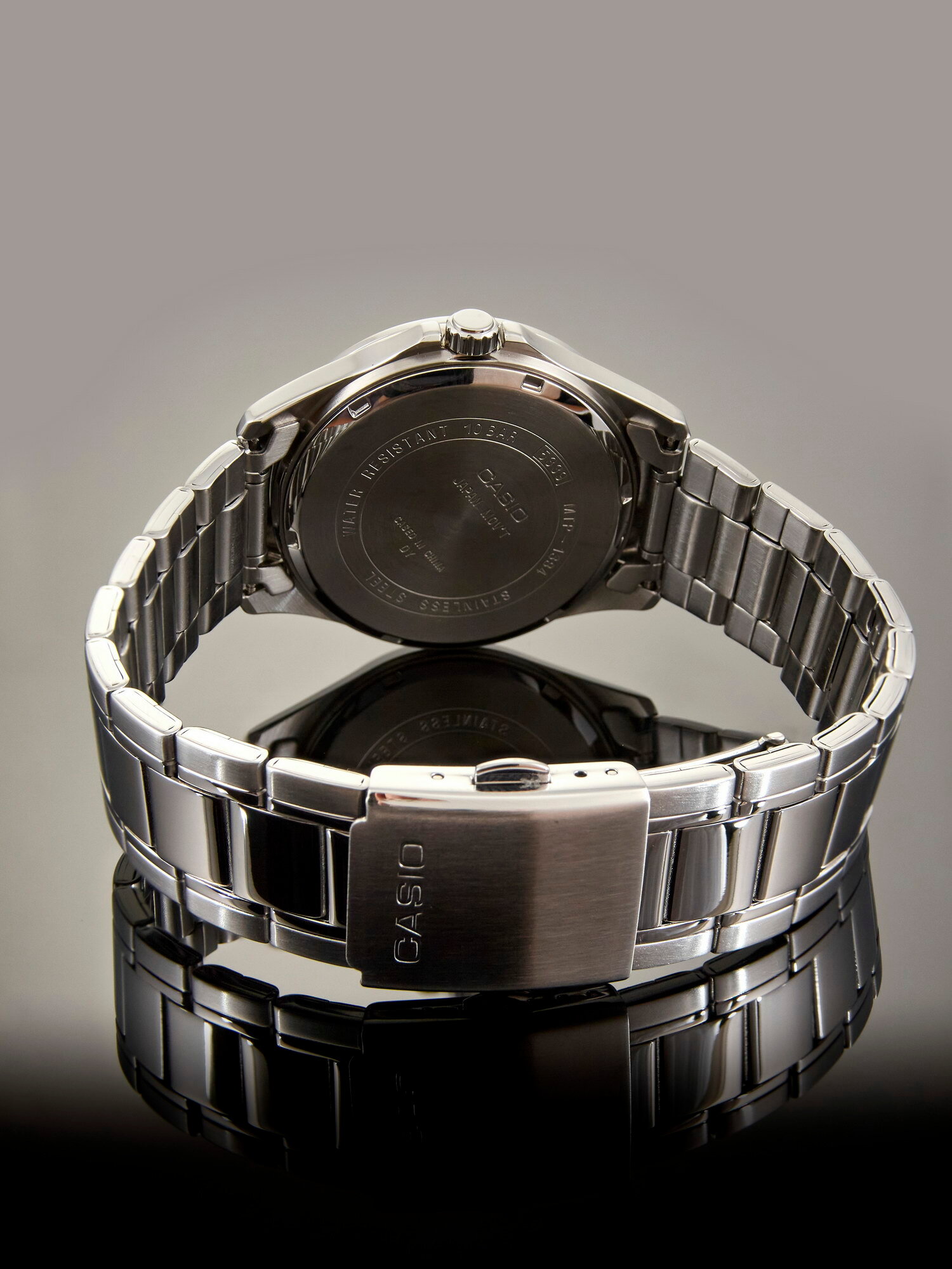 Наручные часы CASIO Классика, хром — фото 1