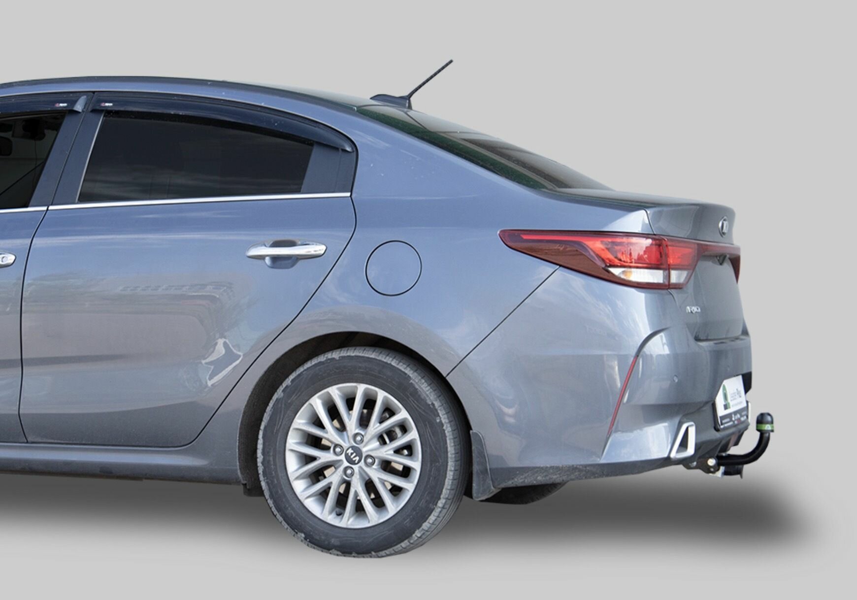 Штатный фаркоп Лидер-плюс для Kia Rio седан 2020-2022, Solaris KRS 2024- арт. K135-A