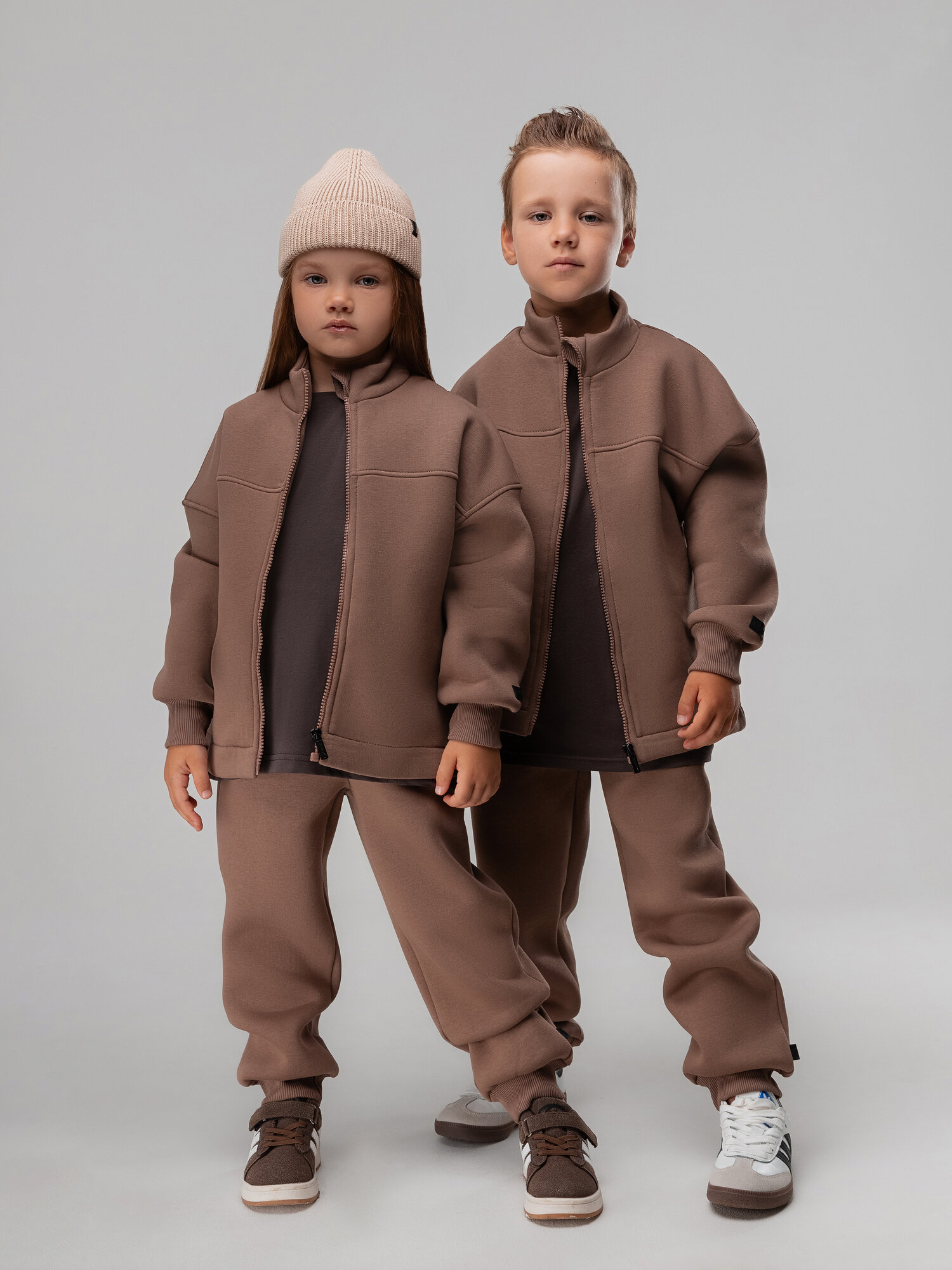 Костюм спортивный