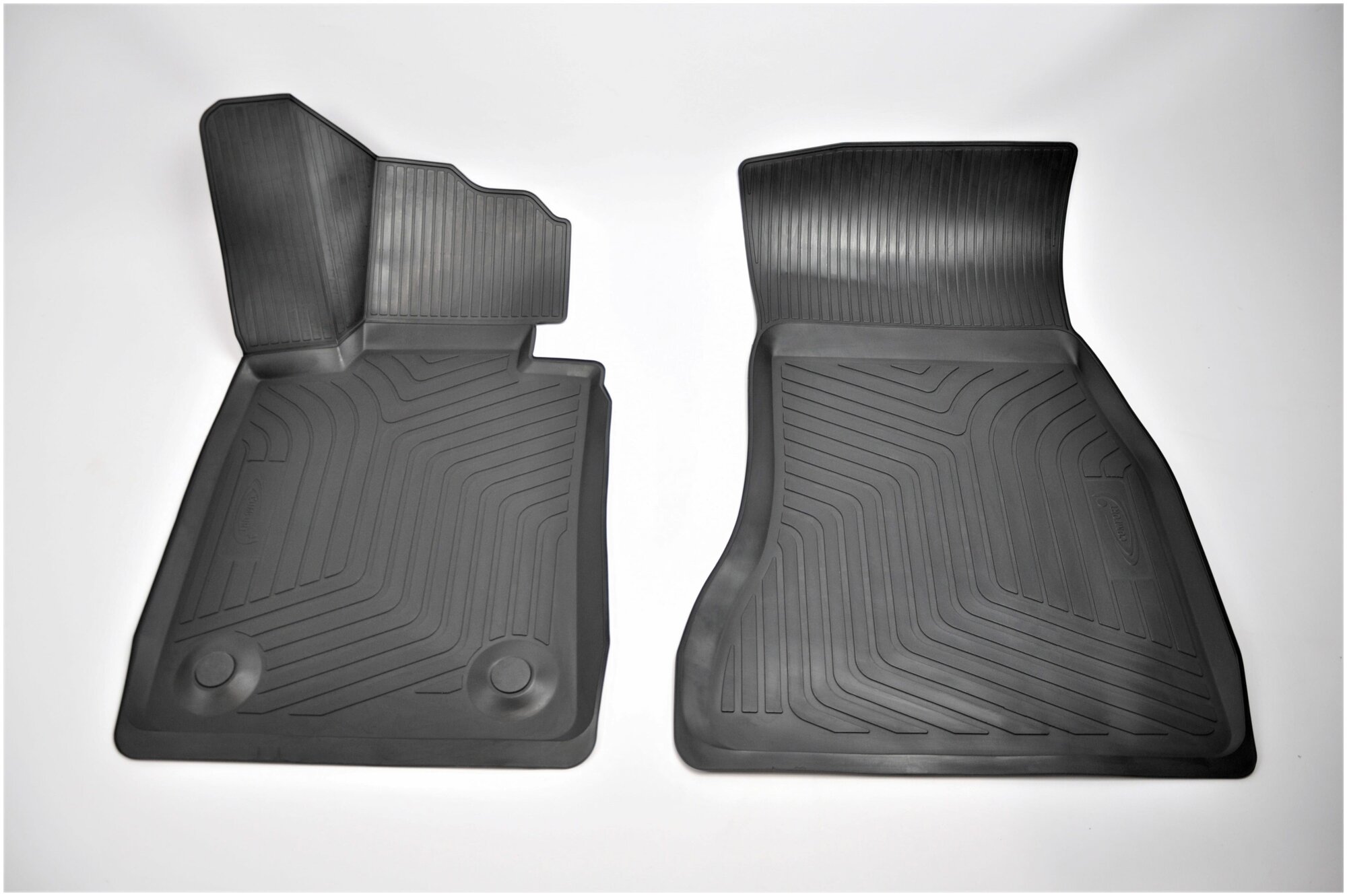 Коврики в салон передние 2шт полиуретан с крепежом BMW 5 седан VII G30, универсал G31 2016-