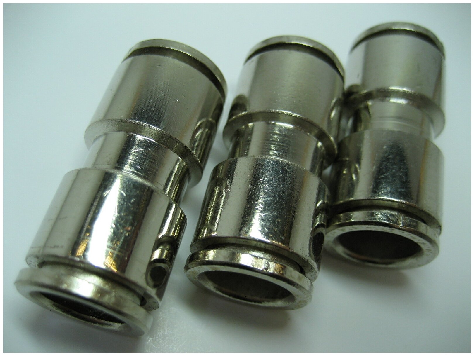 3шт 12мм фитинг пневматический цанговый, металл не магнитится, для трубок 12мм