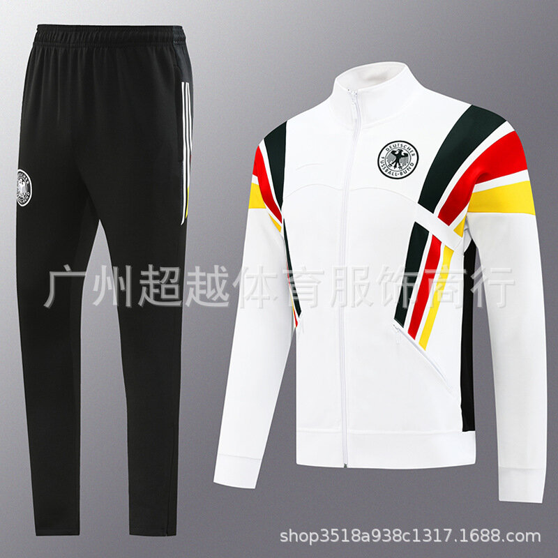 Комплект одежды