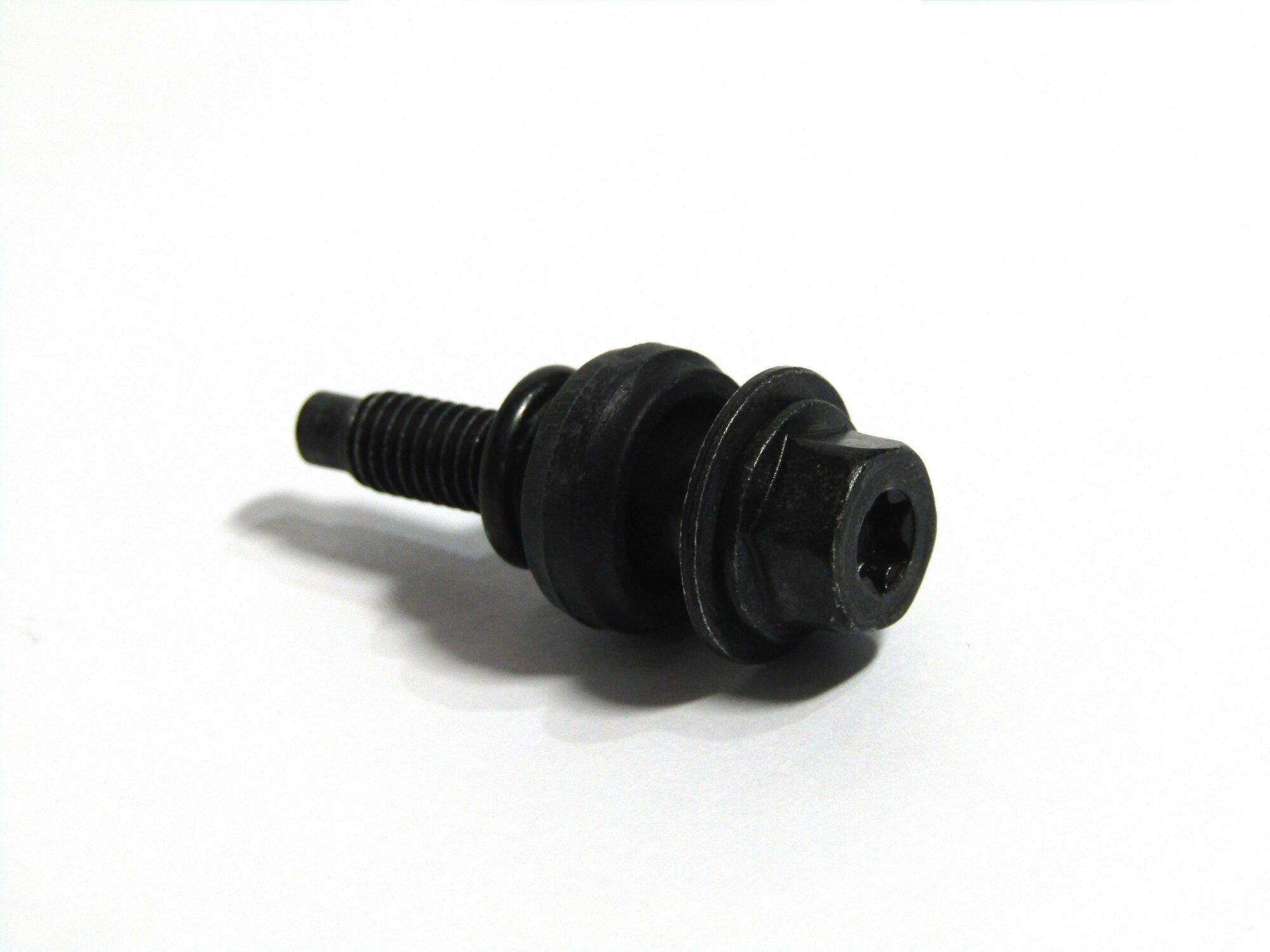 Болт для автомобилей VAG (VW/Audi/Skoda/Seat) 06J103831, в упаковке 1 шт.