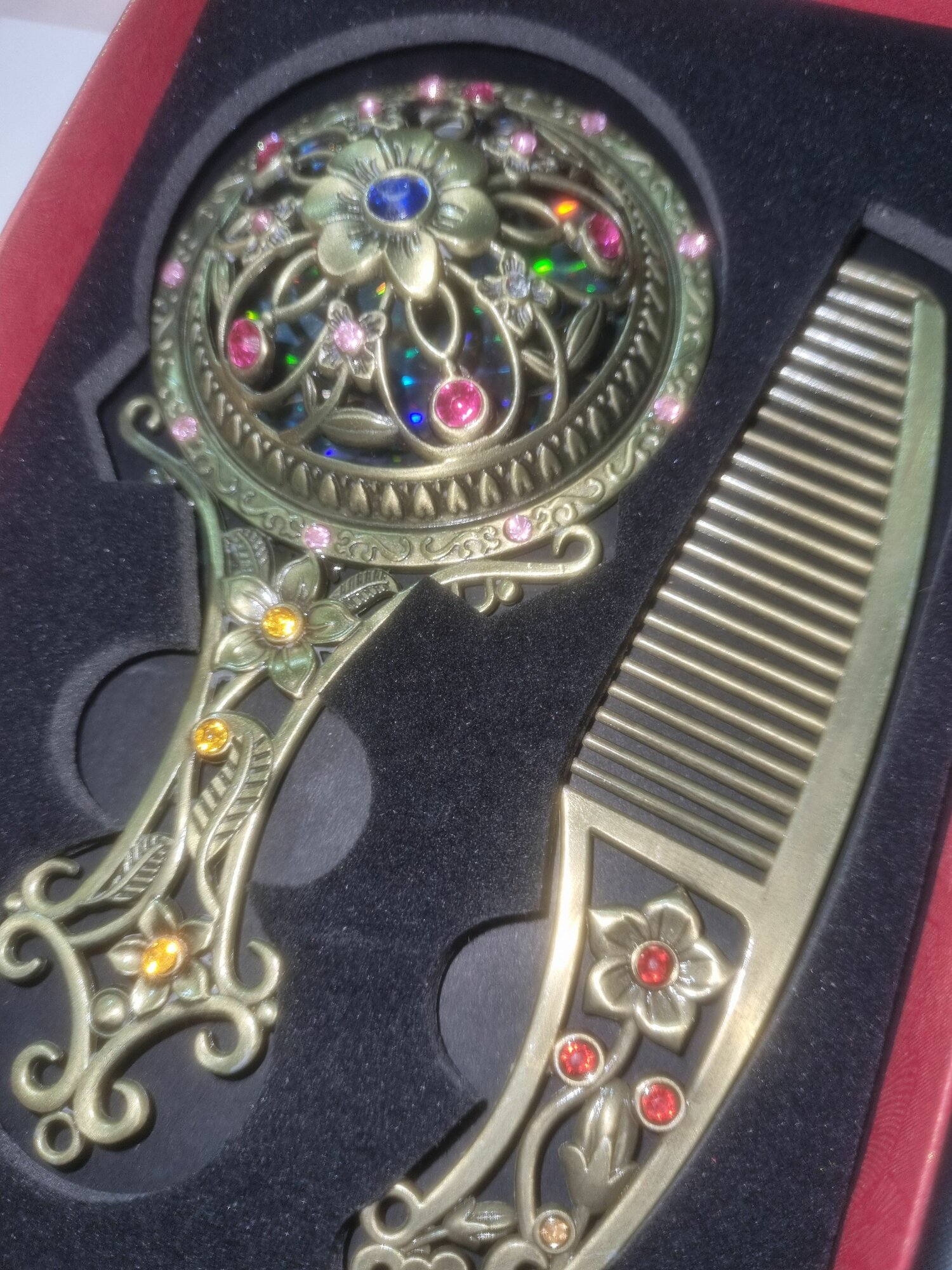 Зеркало карманное