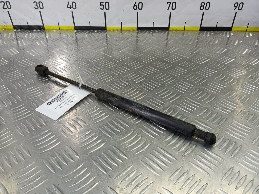 Амортизатор стекла багажника Б/У для HONDA CR-V II (2001—2004) 74820SCA003