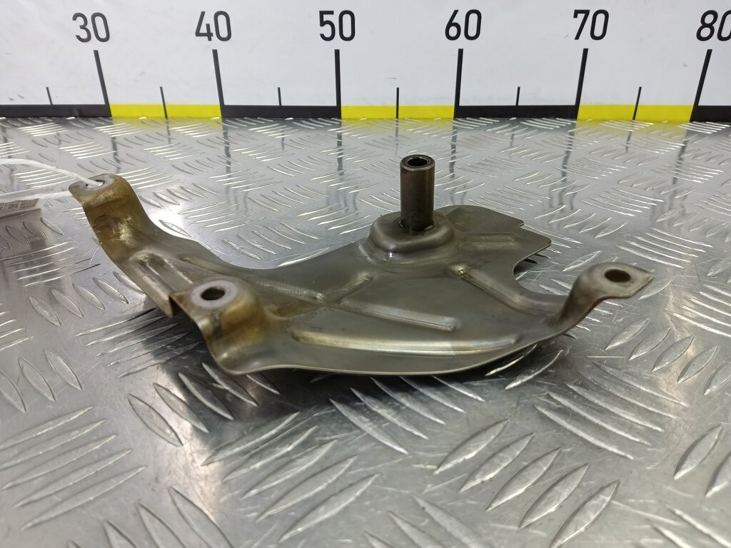 Маслоотражатель Б/У для SUZUKI Grand Vitara II рестайлинг (2008—2012) 11540-78K00