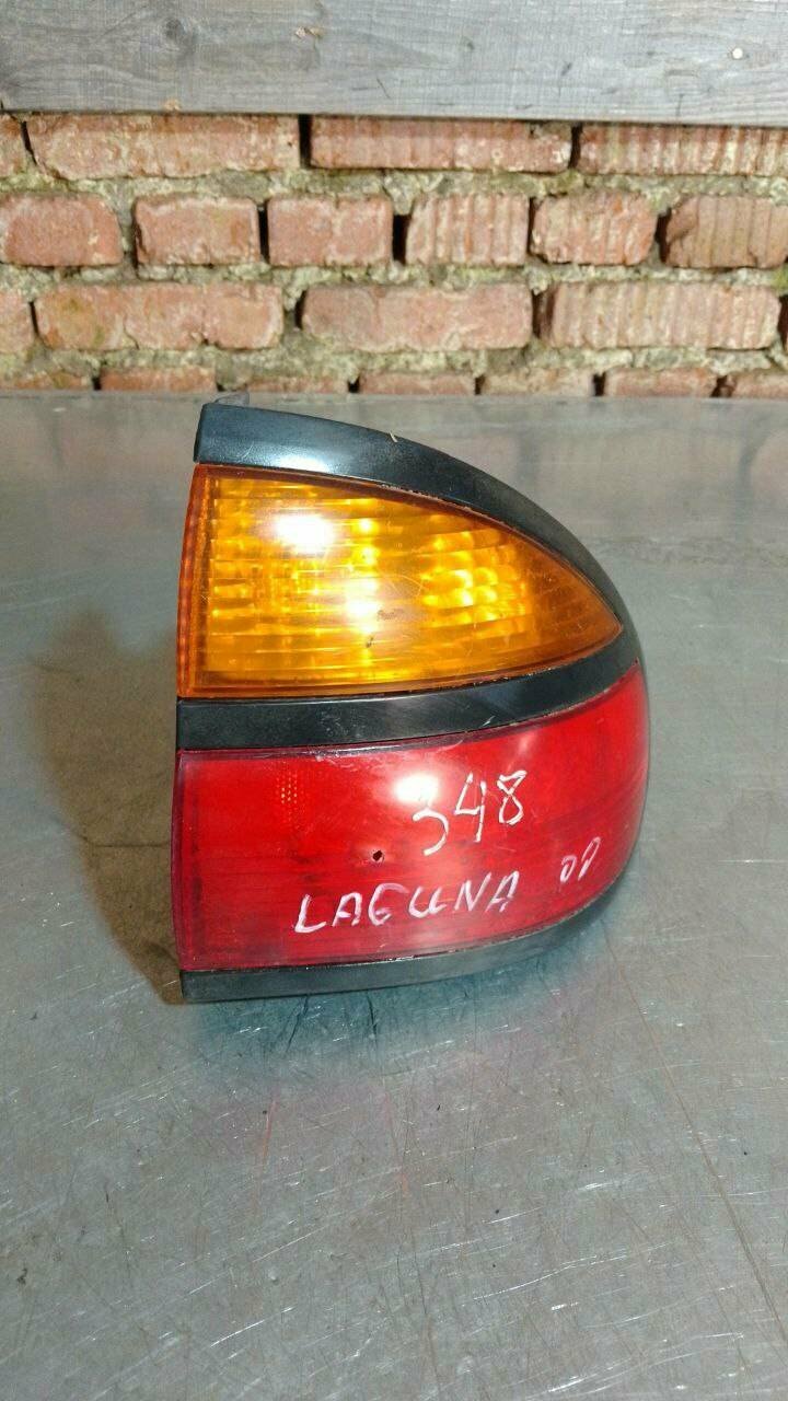 Фонарь задний правый Renault Laguna (1993 - 1998) 67742941