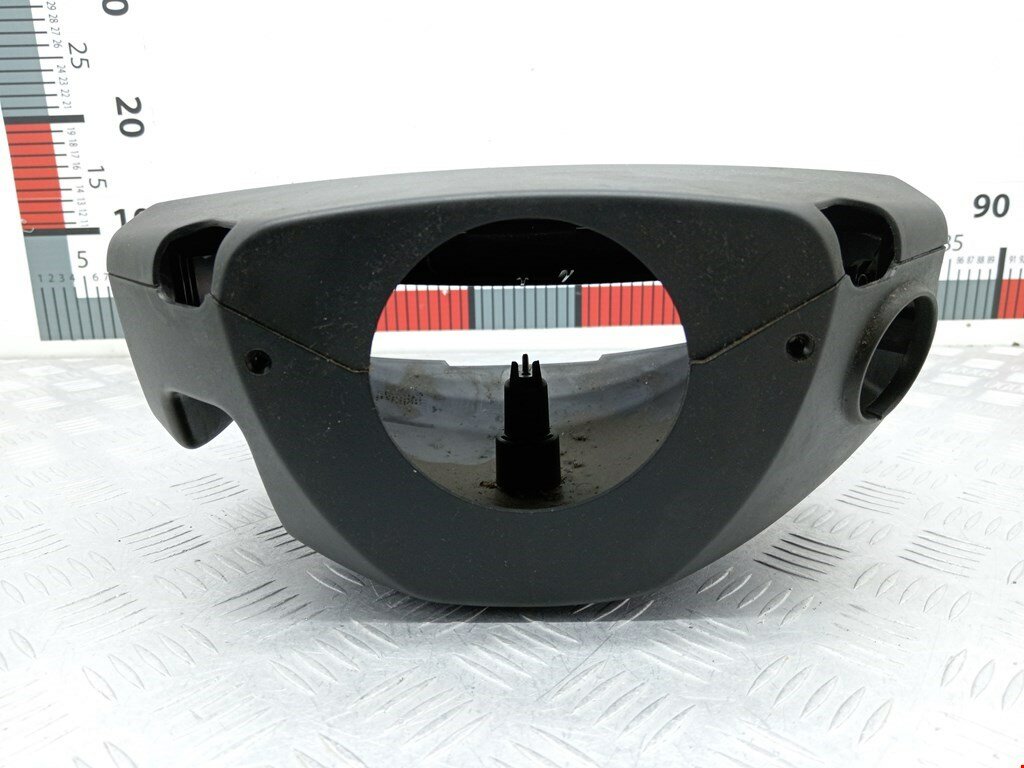 Кожух рулевой колонки Opel Astra H 13236663 арт. 1964380