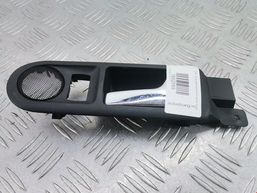Ручка двери внутренняя задняя правая Volkswagen Golf 4 3B0839114BE арт. 1892999