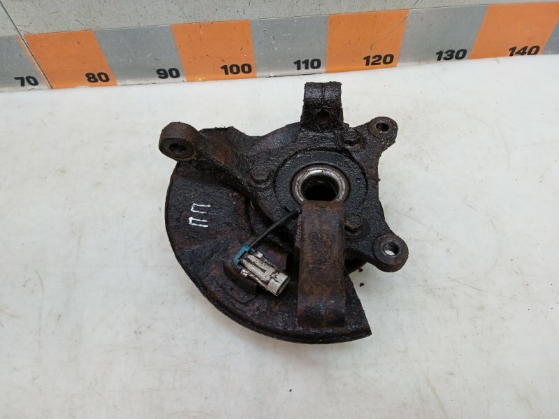 Б/У в сборе со ступицей, ступица, Дэу Магнус Кулак поворотный Daewoo Magnus 2002 V200 Перед. Прав. 349065 DAEWOO арт. 96328536