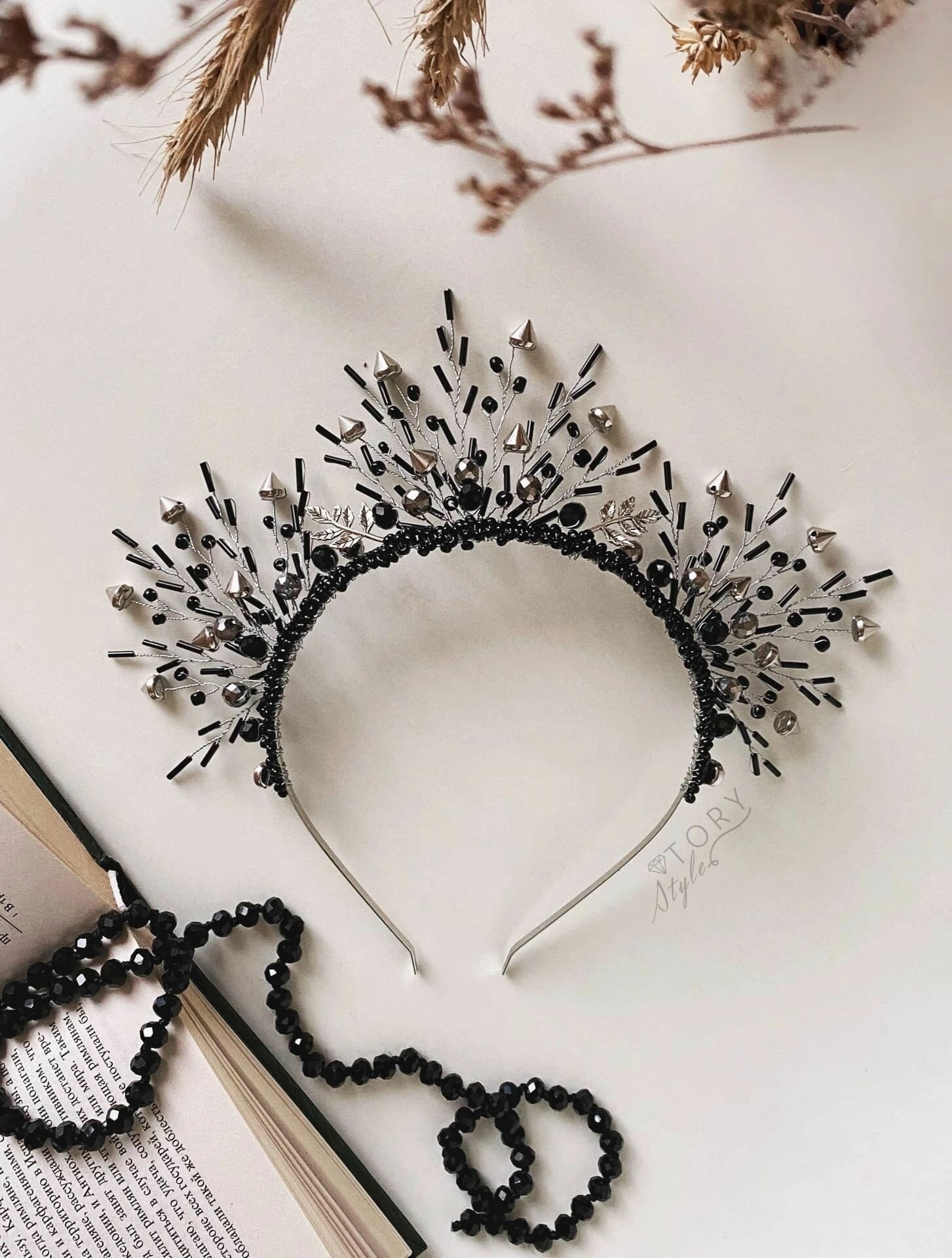 Черная корона с шипами, черная диадема, ободок с шипами, рокерское украшение на голову, кокошник с шипами