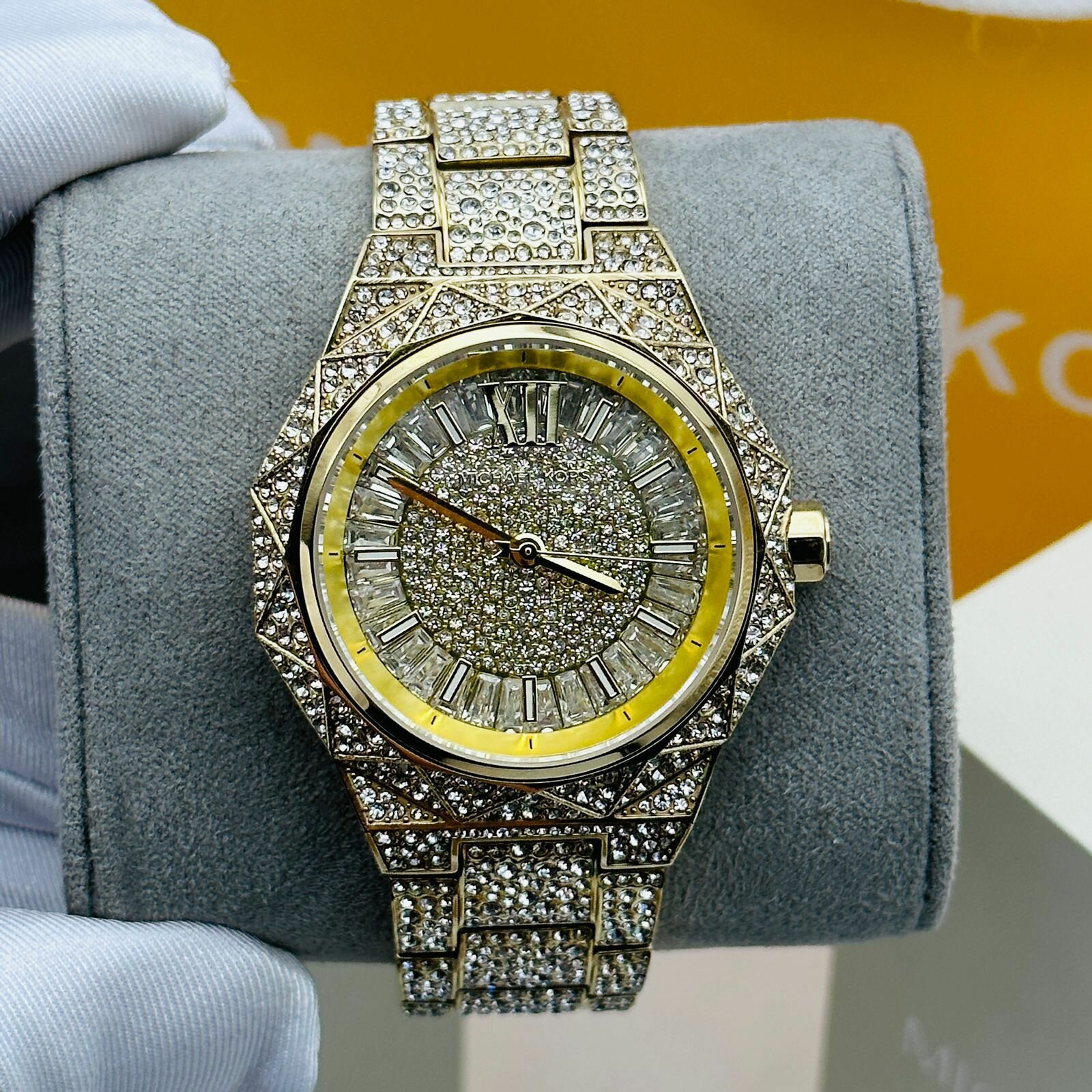 Наручные часы